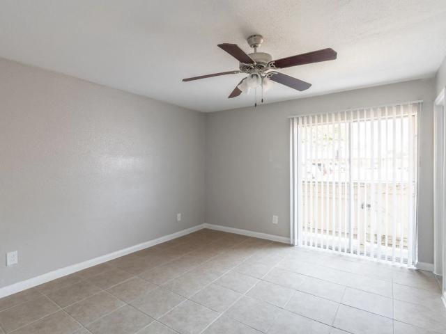 Rockridge Station Apartments 1 Bedroom Apartment for Rent at 855 Greens Rd, Houston, TX 77060 Greater Greenspoint