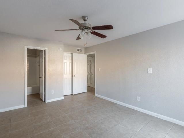 Rockridge Station Apartments 1 Bedroom Apartment for Rent at 855 Greens Rd, Houston, TX 77060 Greater Greenspoint