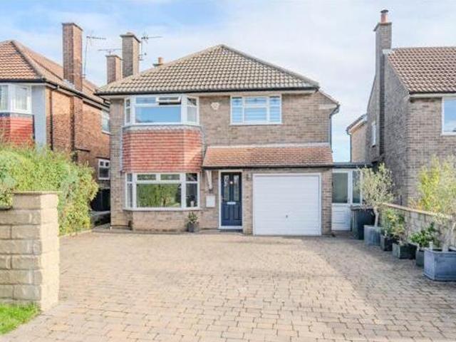 Rockwood Crescent, Calverley, 4 Bedroom Detached