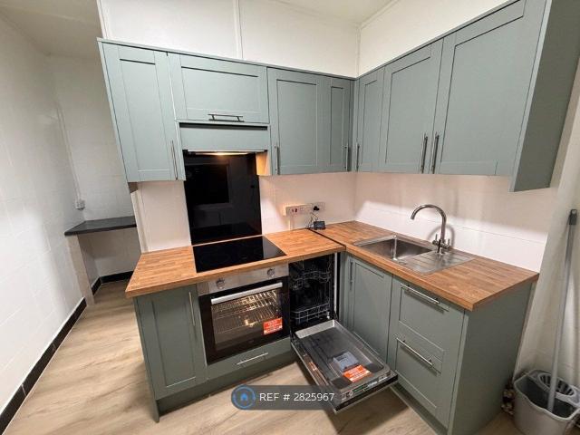 Rocky Lane, Liverpool L6, 2 bed flat to rent, £750 pcm | PrimeLocation