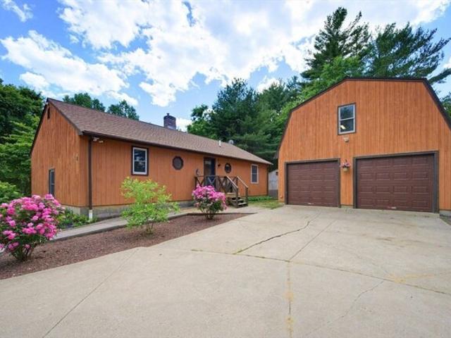 Rocky Meadow St, Middleboro, Home For Sale