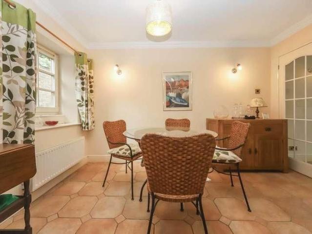 Rodwell Yard, Tring, HP23