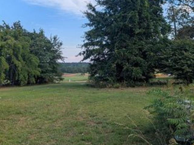 Roddy Rd, Campobello, SC 29322