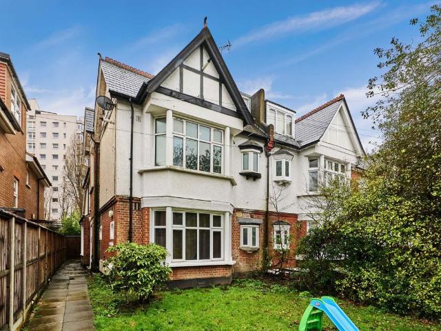 Rodenhurst Road, Clapham SW4, 1 bed flat to rent, £1,700 pcm | PrimeLocation