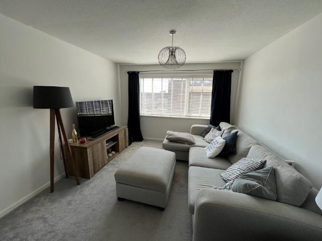 Rodney Drive, BH23 3JG, Christchurch