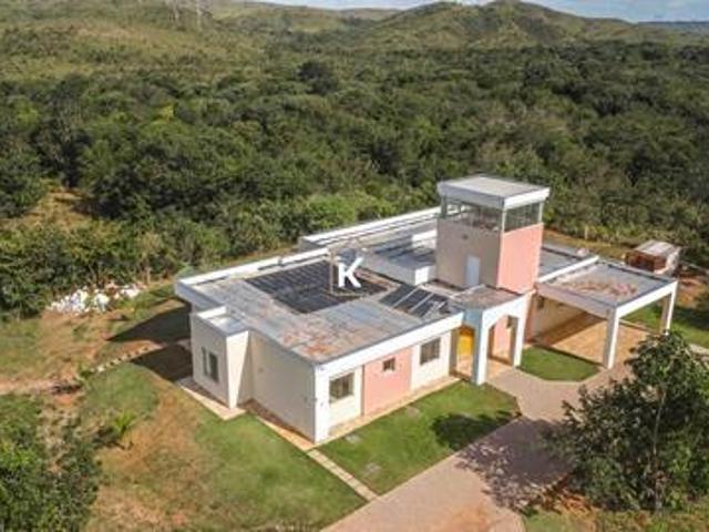 Rodovia DF 001 Altiplano Leste Altiplano Leste Chácara com 3ha, 3 casas, piscina, 100 m2 de rio