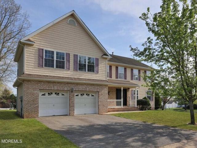 Roe Ln, Howell, Home For Sale