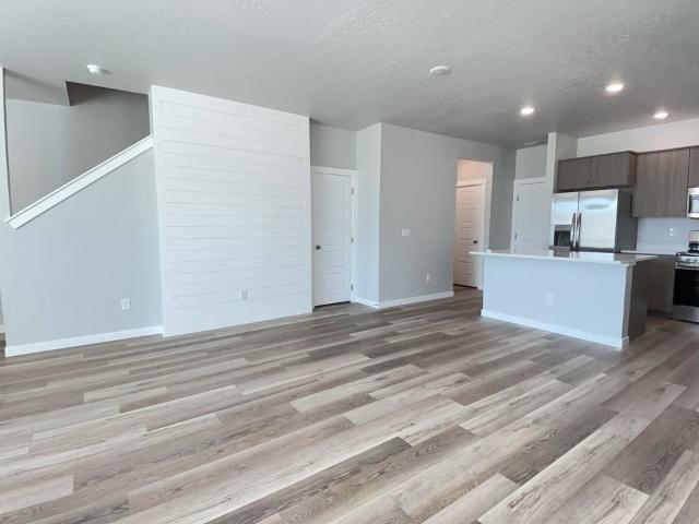 Roe Street Townhomes 2 Bedroom Home for Rent at 6077 N Tarako Ave, Boise City, ID 83714 Northwest Boise City