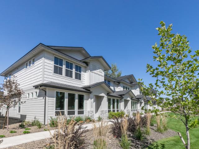 Roe Street Townhomes Boise Idaho 83714