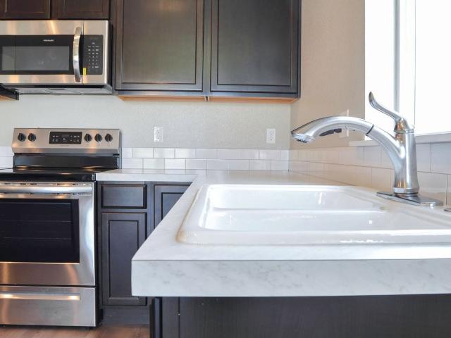 Roe Street Townhomes Boise Idaho 83714 2 Bedroom Home for Rent at 6077 N Tarako Ave, Boise City, ID 83714 Northwest Boise City