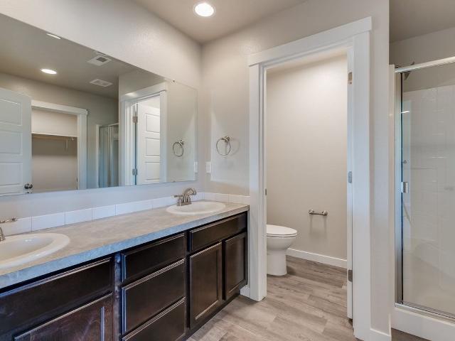 Roe Street Townhomes Boise Idaho 83714 3 Bedroom Home for Rent at 6077 N Tarako Ave, Boise City, ID 83714 Northwest Boise City