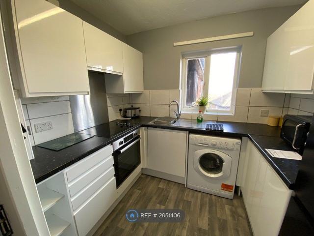 Roebuck Court, Didcot OX11, Room to rent, £795 pcm | PrimeLocation