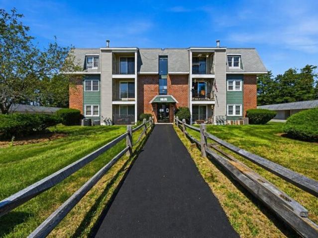 Roedean Dr Apt,nashua, Condo For Sale