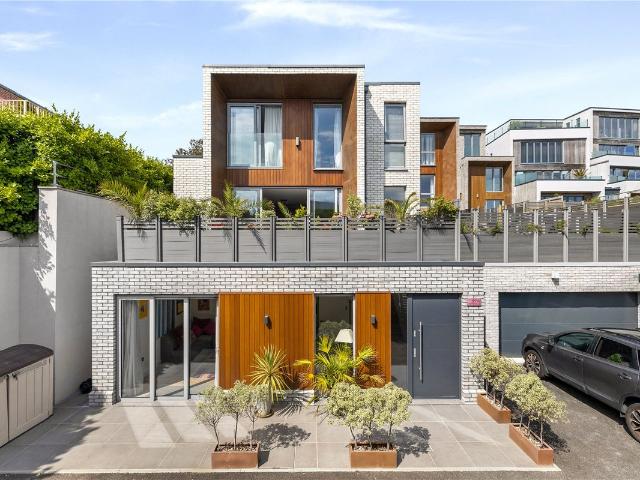Roedean Road, Brighton, East Sussex BN2, 4 bed detached house to rent, £6,500 pcm | PrimeLocation