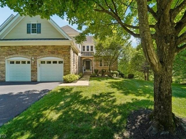 Roehm Ct, West Orange, Condo For Sale