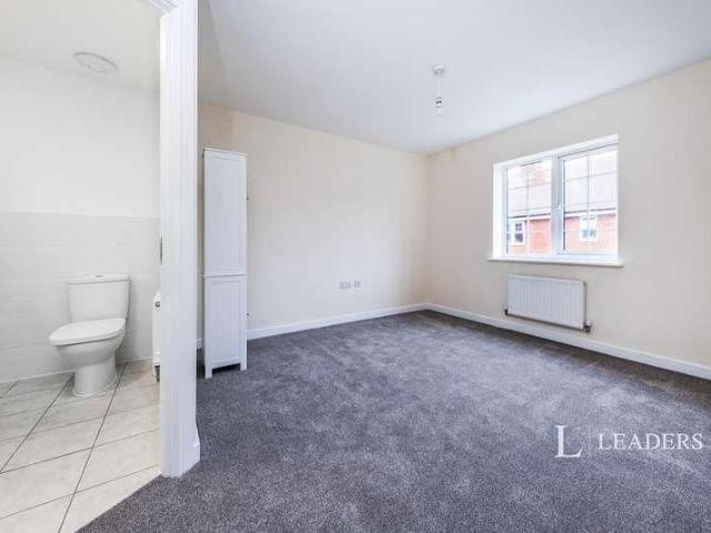 Rogers Lane, Buckingham, Buckinghamshire, MK18