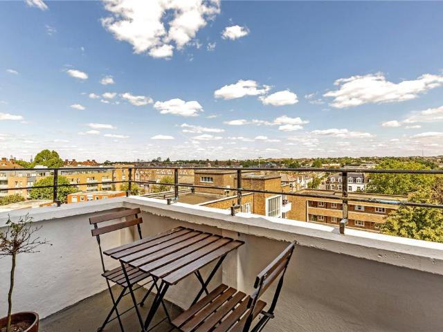 Rokeby House, Lochinvar Street. 2 bed flat to rent £2,300 pcm £531 pw