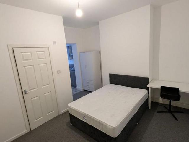 Roker Avenue, Sunderland SR6, Studio to rent, £500 pcm | PrimeLocation