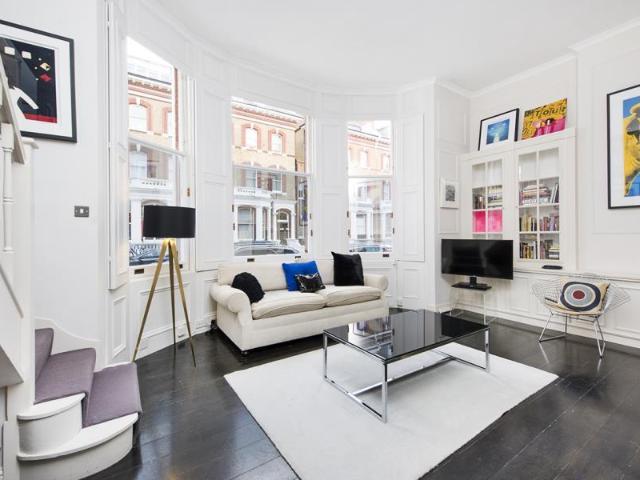 ROLAND GARDENS, SOUTH KEN, SW7 1 bed flat to rent £3,358 pcm £775 pw
