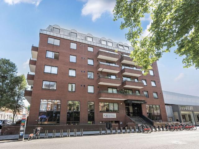 Roland Gardens, South Kensington, London SW7, 1 bed flat to rent, £6,500 pcm | PrimeLocation