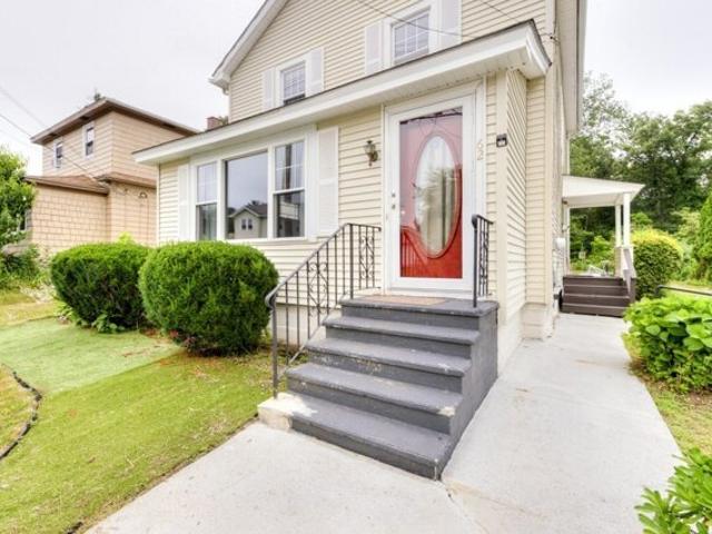 Rolfe Ave, Shrewsbury, Home For Sale