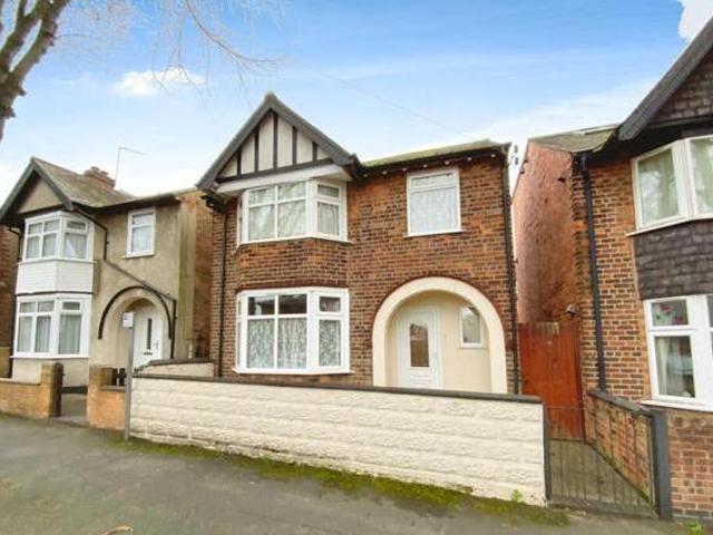 Rolleston Drive, Nottingham, 3 Bedroom Detached