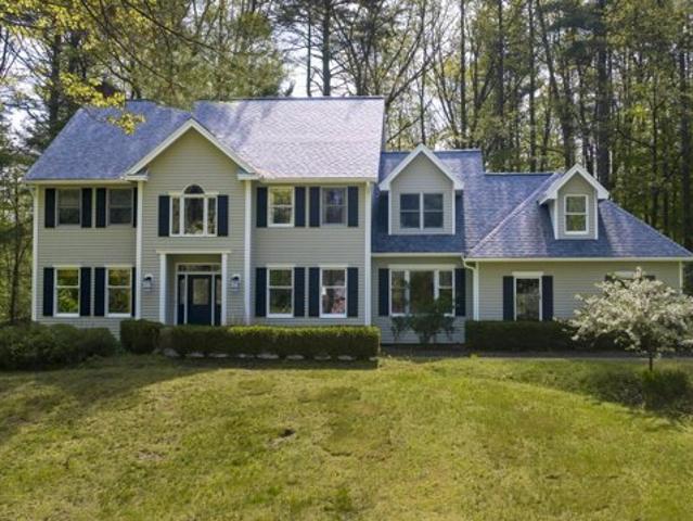 Rolling Brook Dr, Saratoga Springs, Home For Sale