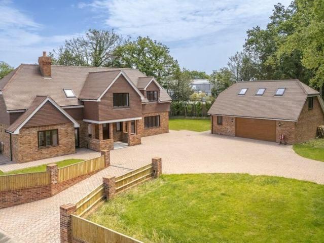 Rolling Fields View, Heathfield TN21, 5 bed property to rent, £4,200 pcm | PrimeLocation