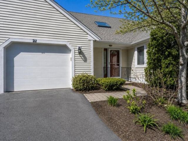 Rolling Green Ln, Mashpee, Condo For Sale