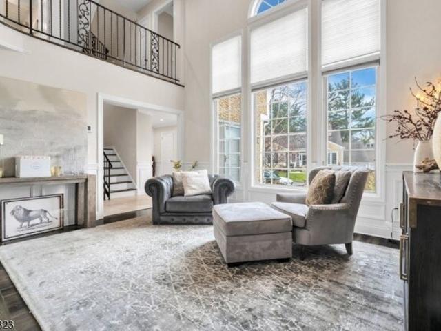 Rolling Hill Ct, Madison, Condo For Sale
