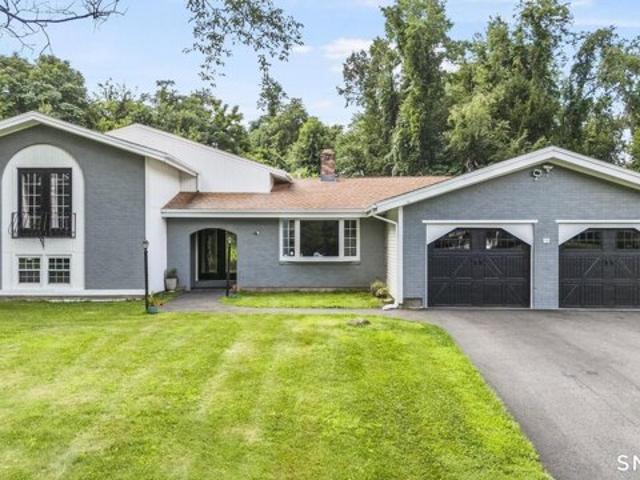 Rolling Hills Dr, Meriden, Home For Sale