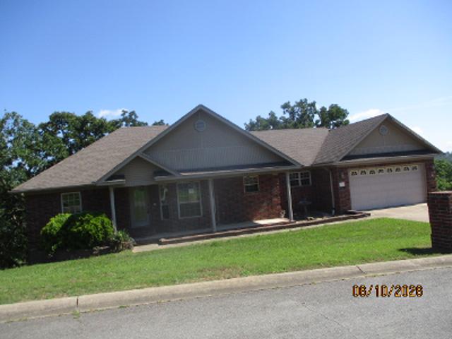 Rolling Hills Dr