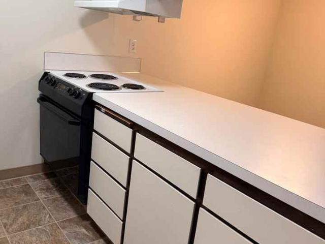 Rolling Hills Townhouses 2 Bedroom Home for Rent at 190 Boone Rd Se, Salem, OR 97306 Faye Wright