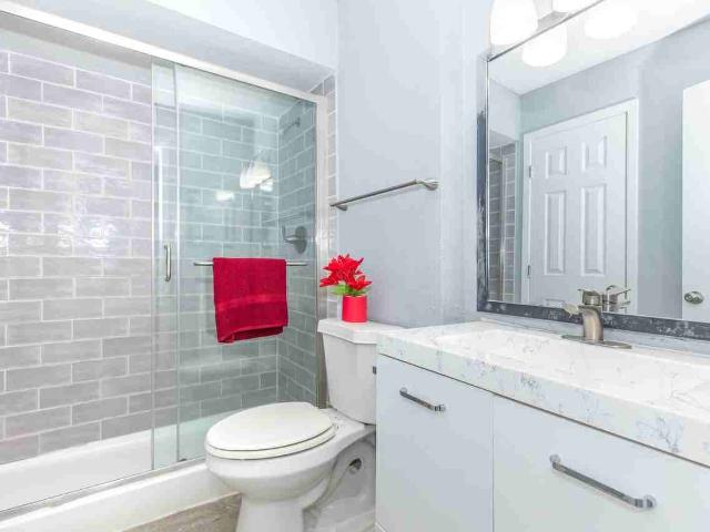 Rollingwood 1 Bedroom Apartment for Rent at 670 Maxey Rd, Houston, TX 77013 Northshore