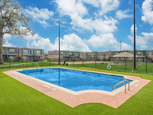 Rollingwood Apartments 1 Bedroom Apartment for Rent at 670 Maxey Rd, Houston, TX 77013 Northshore