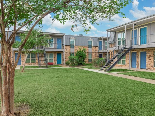 Rollingwood Apartments