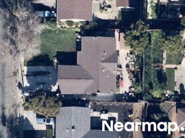 Rollingwood Dr