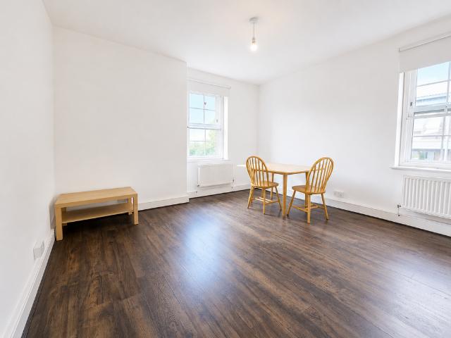 Rollit House Rollit Street, Holloway 1 bed flat to rent £2,000 pcm £462 pw