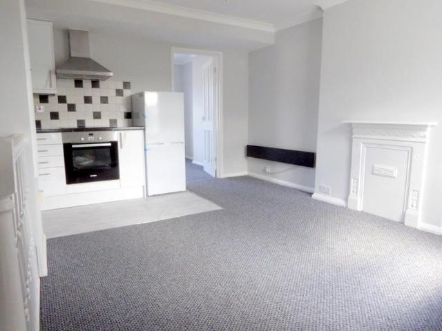 Rollo Road, BR8 7RD 1 bed maisonette to rent £1,000 pcm £231 pw
