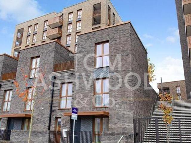 Rope Walk, Fresh Wharf, 3 Bedroom End