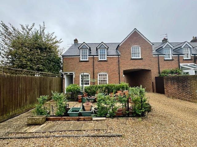 Rope Yard, Royal Wootton Bassett, Swindon SN4, 2 bed property to rent, £1,200 pcm | PrimeLocation