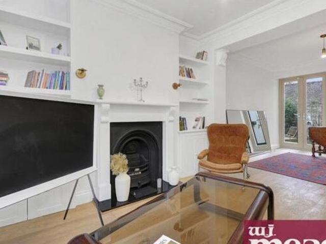 Ropery Street, Mile End, 2 Bedroom Terraced