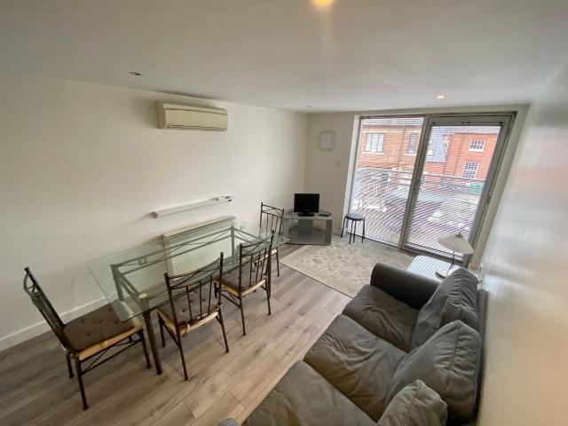 Ropewalk Court, Nottingham NG1, 2 bed flat to rent, £950 pcm | PrimeLocation