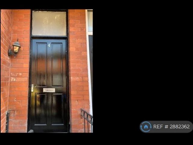 Rostron Street, Manchester, M19 2 bed terraced house to rent £1,249 pcm £288 pw