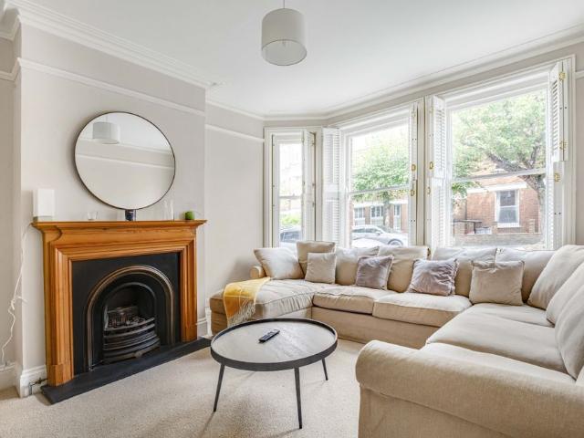 Rostrevor Road, London, SW6