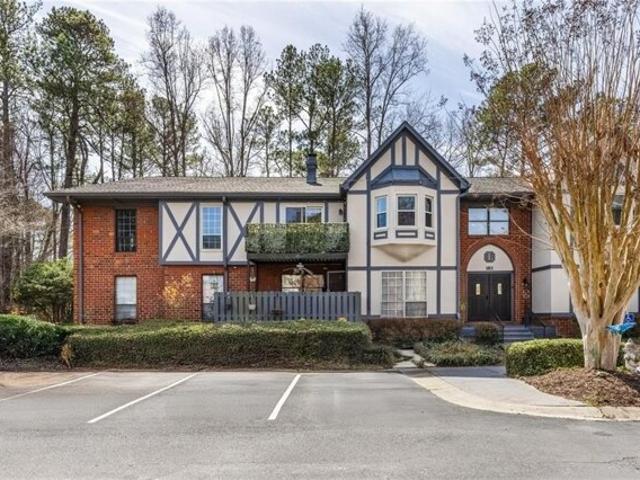 Roswell Rd Apt L, Atlanta, Condo For Sale
