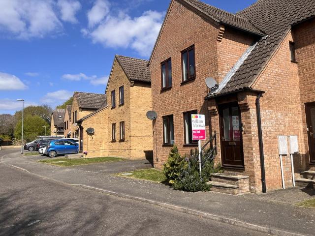 Roswell View, ELY 2 bed apartment to rent £1,050 pcm £242 pw