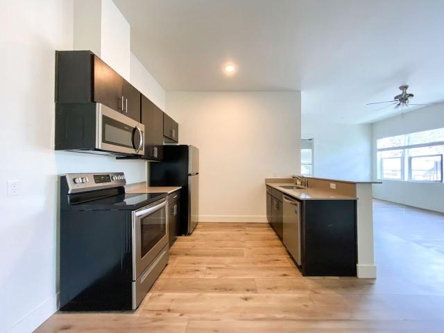 Rosa B 2 Bedroom Apartment for Rent at 1660 D St, Vancouver, WA 98663 Arnada