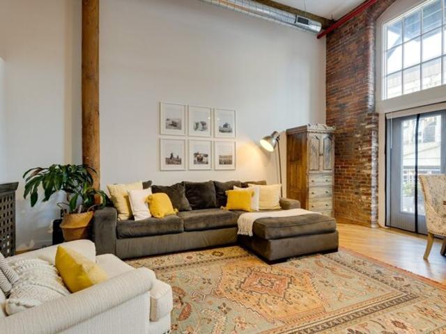 Rosa L Parks Blvd Apt,nashville, Flat For Sale