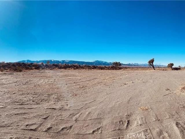 Rosado Rd, Pinon Hills, CA 92372